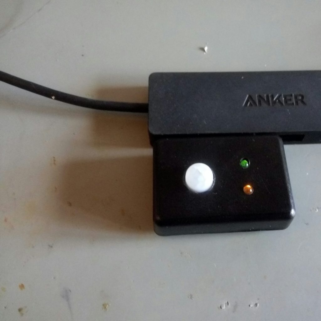 USB motion sensor (PIR) to activate monitor | DotMana